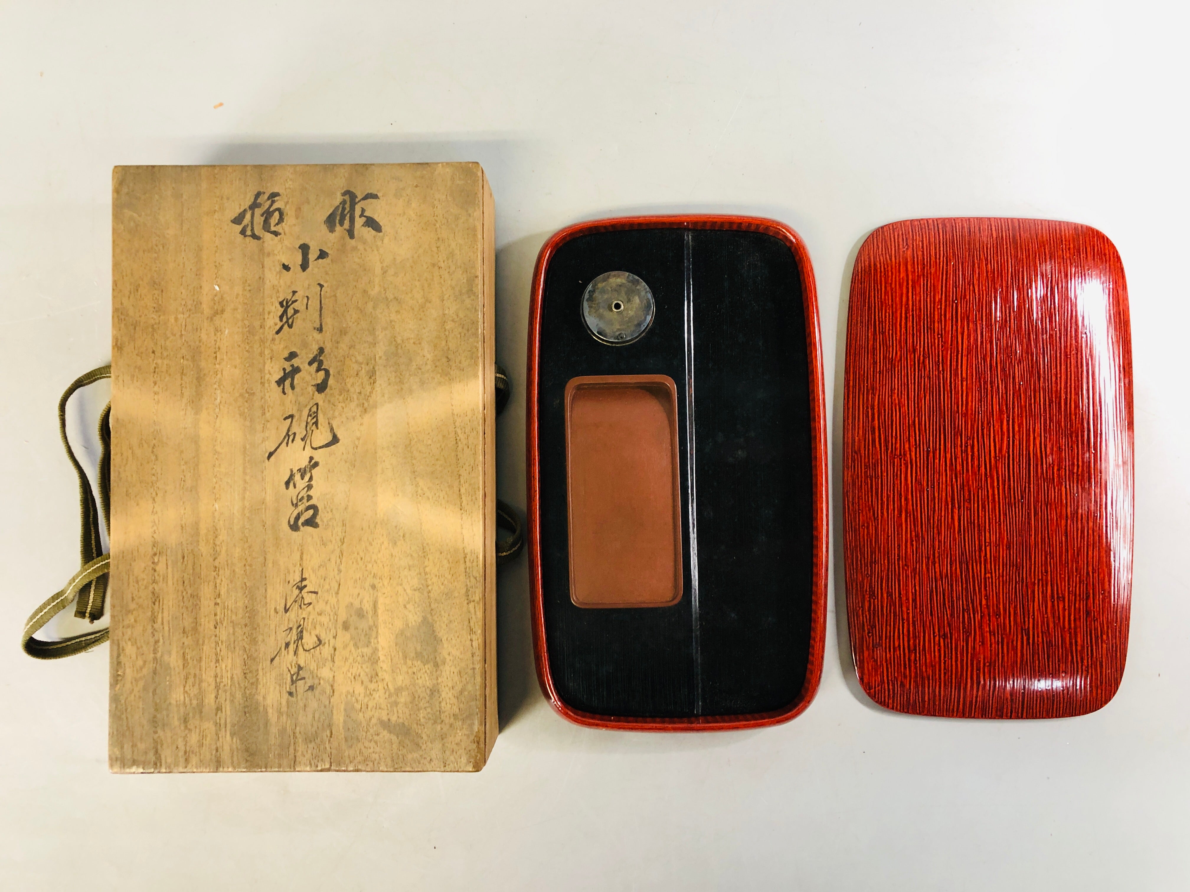 Y6613 [VIDEO] BOX Lacquered Suzuri inkstone case oblong Makie signed J ...